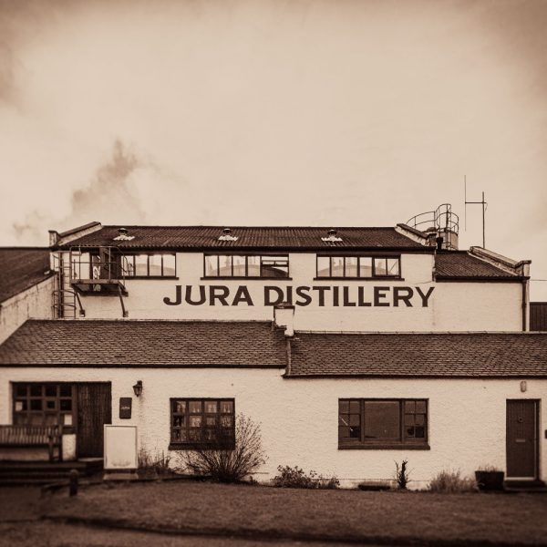 Guide to Isle of Islay Distilleries
